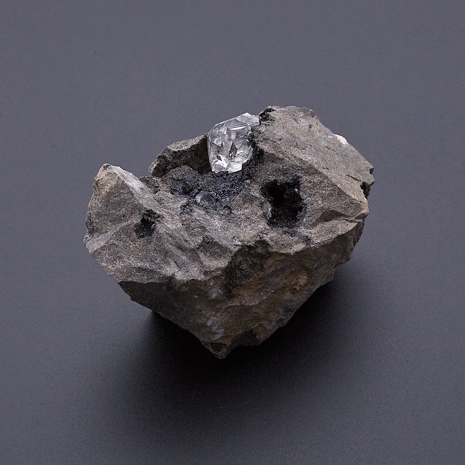 ハーキマーダイアモンド（母岩付き）_1796 – URAOTO-to